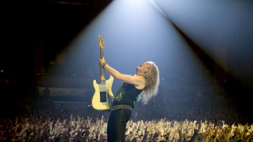FILM REVIEW | “Iron Maiden: Burning Ambition is een vurige ode aan de ...